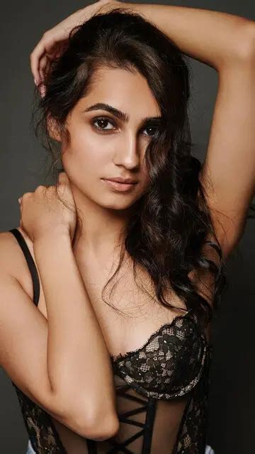 Gumraah Actress Vedika Pinto Showcases Beauty And Elegance
