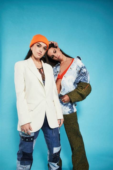 Marlena Es El Dúo Femenino De Pop Electrónico Más Famoso De España