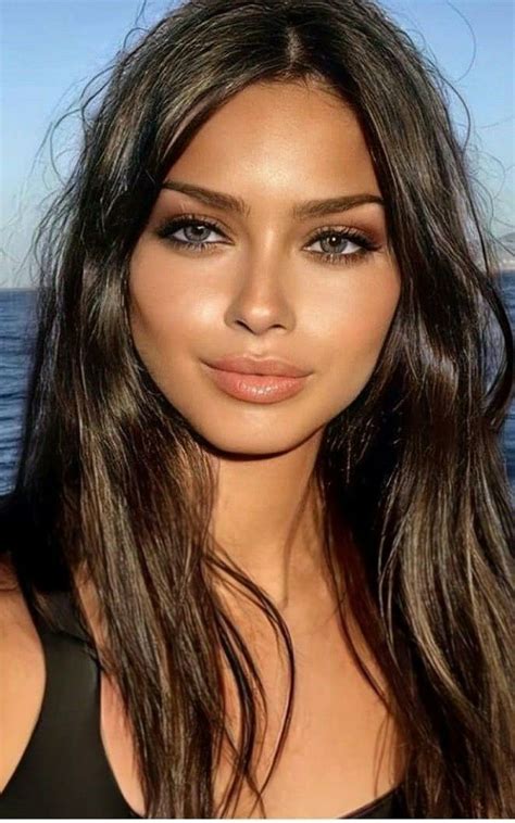 Pin By Ela Laura On Ela Ella Brunette Makeup Brunette Hair