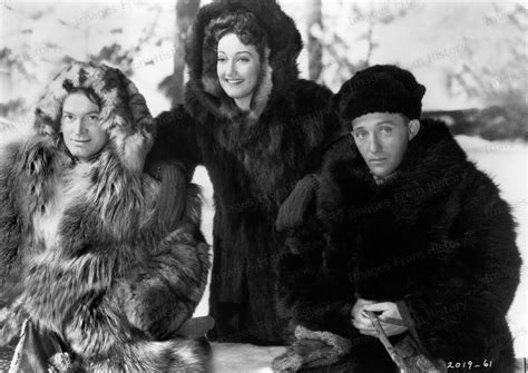 8x10 Print Bing Crosby Bob Hope Dorothy Lamour Road To Utopia 1945 836