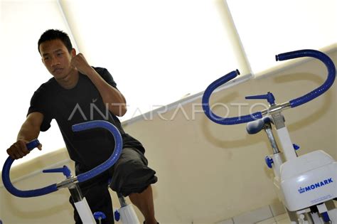 Daud Jordan Cek Kesehatan Antara Foto