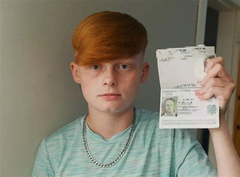 Brit 15 Forced To Strip For Airport Security After They Didnt