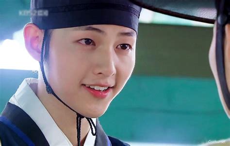 韩国男神宋仲基新恋情曝光！美貌英国女友疑似怀孕，网友：双宋真的变成过去式了 知乎