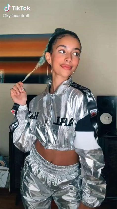 Pin Auf Shiny Clothes