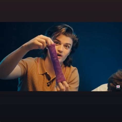 Stranger Things Cringe