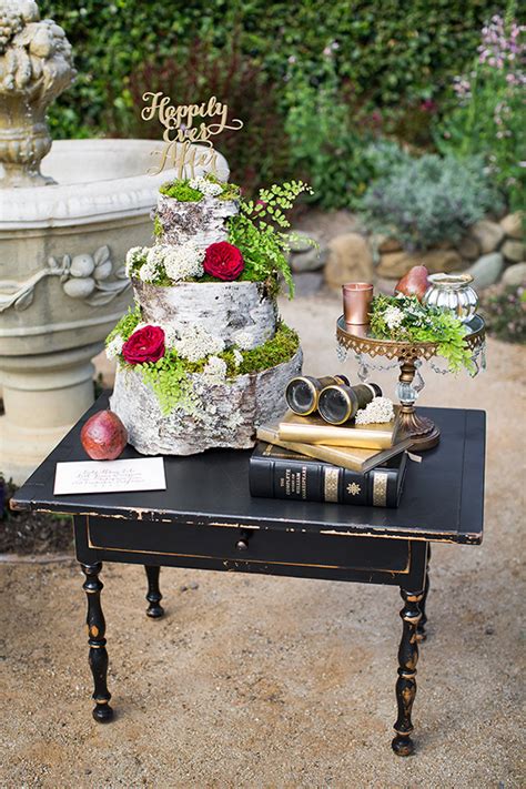 Shakespearean Wedding Inspiration At Maravilla Gardens Wedding Chicks
