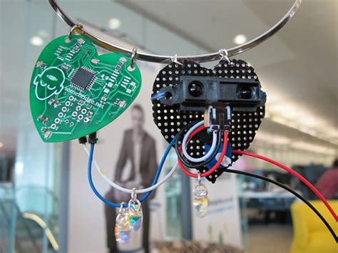 Broadcoms Tiny Bluetooth Smart Chip Fits Nicely Into Wearable Tech