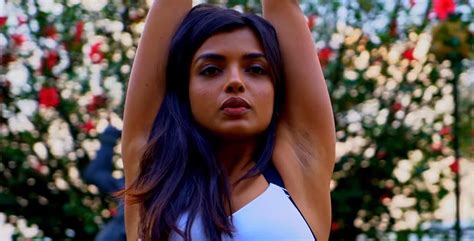 Ashna Zaveri Rbollyarm