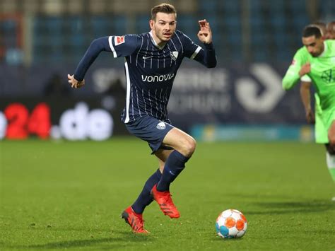 Mainz Holt Leitsch Aus Bochum