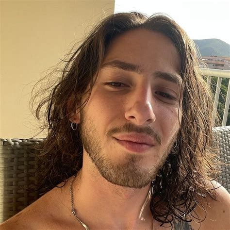 Umberto Donadio Umberto Donadio • Threads Say More