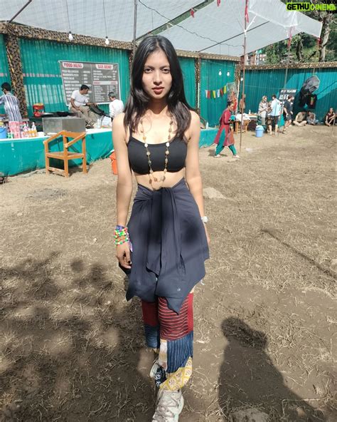 Simran Sahdev Wiki Biography Age Gallery Spouse And More