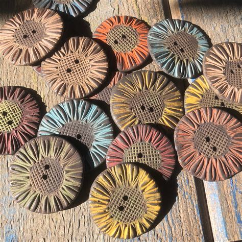 Rustic Daisy Buttons Artisan Buttons