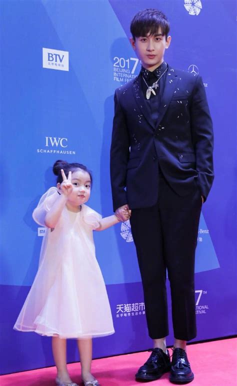 阿拉蕾要拍電影了，男主卻不是董力！ 每日頭條