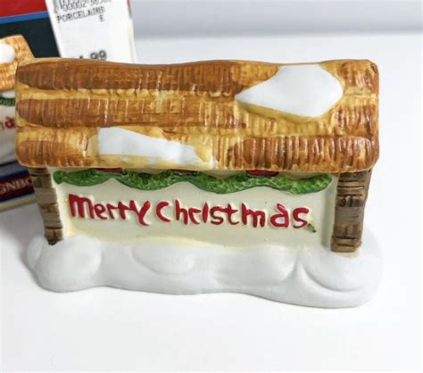 1991 Lemax Dickensvale Merry Christmas Porcelain Sign Village Sign Ebay