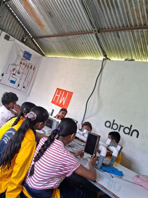 Thankyouhelloworld Digitalliteracy Empowermentthroughtechnology