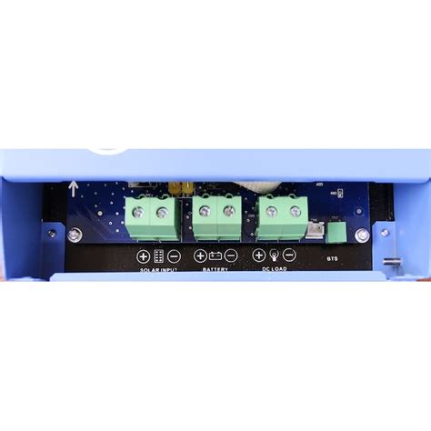 Aims Power 30 Amps Charge Controller At