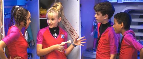 Zenon Girl Of The 21st Century Film 1999 Moviemeternl