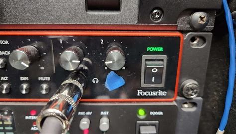 What Do I Do When The Tip Of My Headphones Jack Breaks Off Inside The