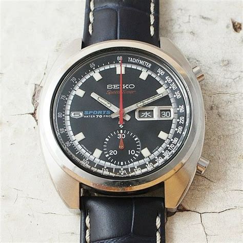 Beautiful Vintage 1969 Seiko 5 Speedtimer Bruce Lee Chronograph Ref