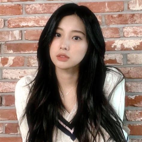 Hyewon Izone Wanita Aktris Mode