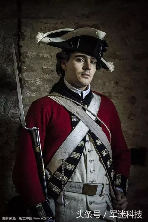 探索欧洲近代军帽和头盔发展进程