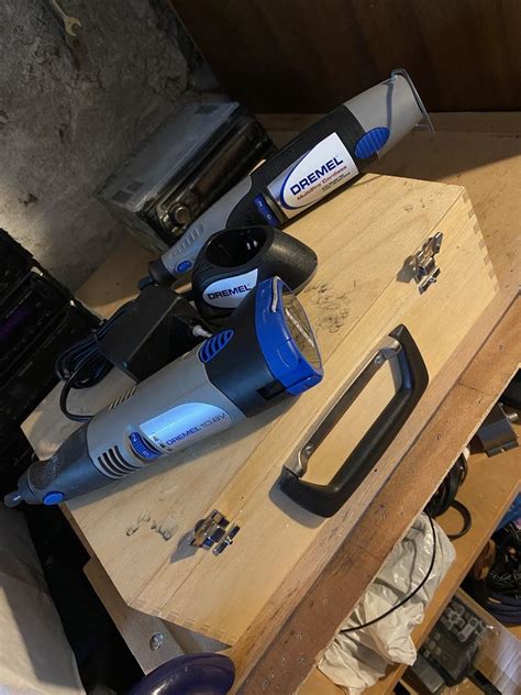 DREMEL - Прав шлайф Дремел на батерия гр. Разград Стефан Караджа • OLX.bg