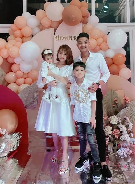 Mac Van Khoas Wife Is Suspected Of Having A 9 Year Old Son What Is