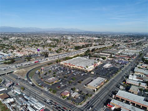 17200 17228 Lakewood Blvd Bellflower Ca 90706 Lakewood Plaza Loopnet