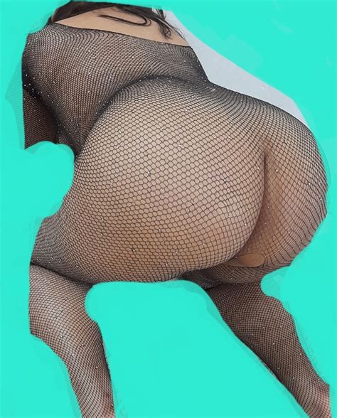 زوجیم،کم سن،پایه فانتزی،جفتمونم بایسکشوالیم،الآن شرق تهرانیم مجیدیه