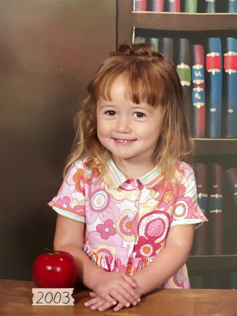 Peyton Headlee Kmbc On Twitter A Back To School Story Means Breaking Out The First Day Of