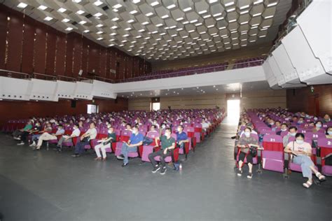 F均规定评级料）燃为零 姒新洁网