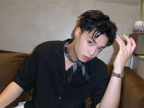 Negav Lộ Diện Trên Sóng Livestream Giữa Liên Hoàn ồn ào Chấn động Sao Việt Việt Giải Trí