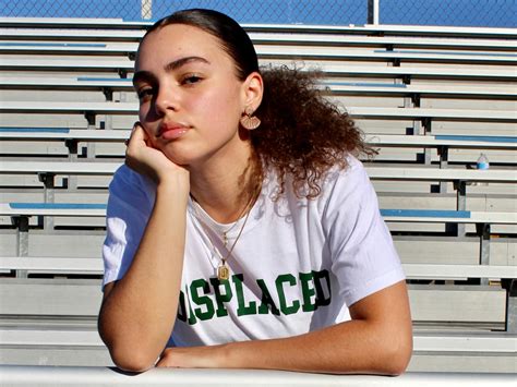 Header 7 Section Store