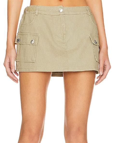 Super Cute Cargo Shorts And Skirts To Rock The Cargo Trend In