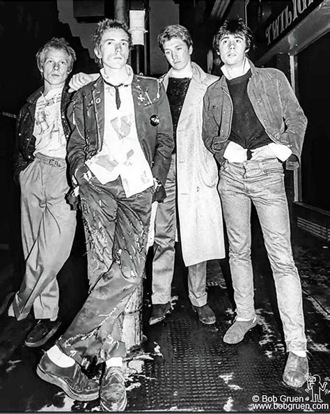 Sex 8th October 1976 Denmark Street London Photo © Bob Gruen