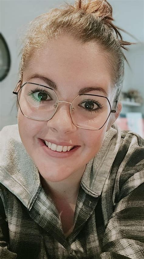 Éloïse Urzay Conseillère Just France Saint Genix Sur Guiers