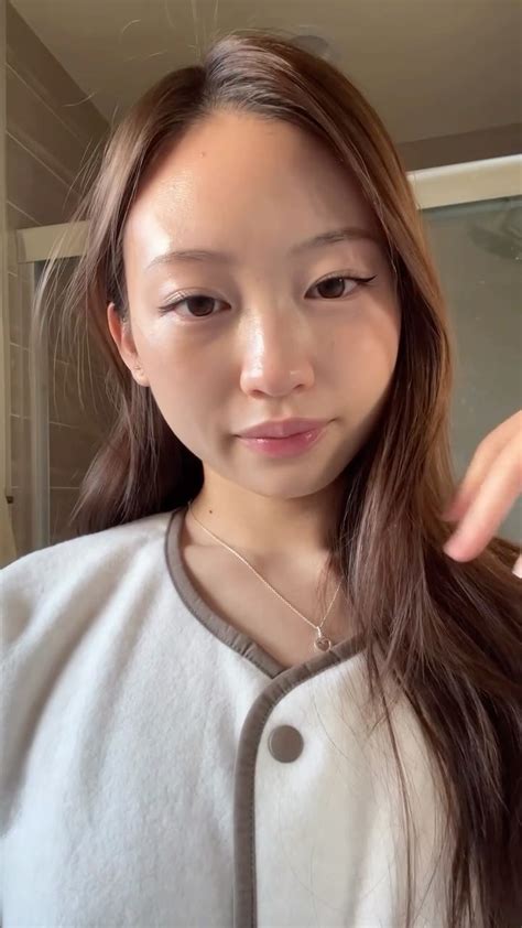 可安 Diane Will Always Love Using Highlighter As Eyeshadow 😙 Products Anastasiabeverlyhills