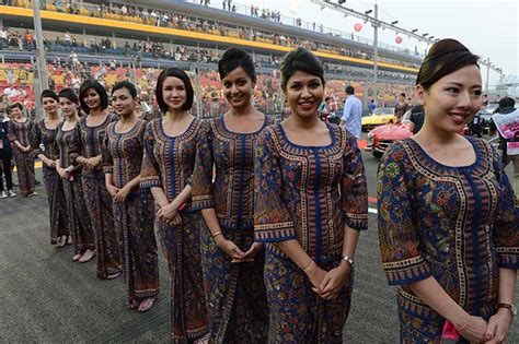 The High Flying Grid Girls Of Singapore F1 Photo Gallery