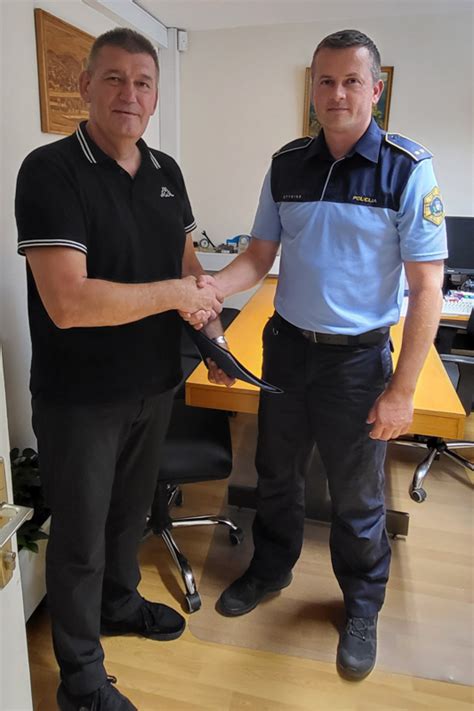 Vodenje Policijske Postaje Šentjur Prevzema Bojan Šipek