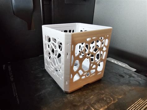 Voronoi Remix Of 2x2x2 Full Lock Holes Multigrid Bin 3d Model By Ooglyboogly On Thangs