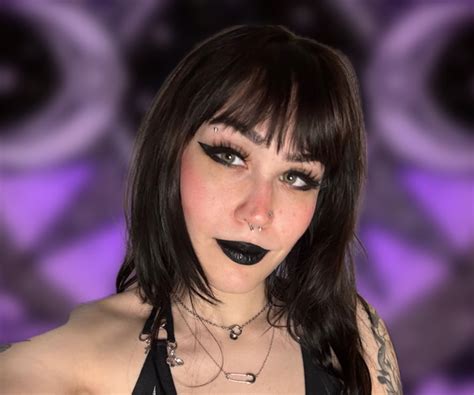 Princess Vonnie Nudes Sex Chat And Phone Sex On Sextpanther