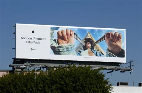 5 Of The Best Apple Billboard Campaigns Of All Time Seen