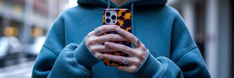 How To Choose Rectangle Iphone Cases For Bold Streetwear Aesthetics In