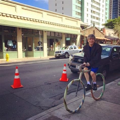 하와이 소년”김재덕 데뷔 20년차 아이돌의 청순미 헤럴드 Pop