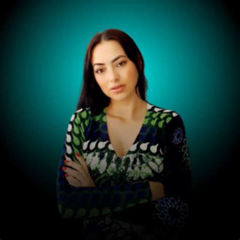 Monica Restrepo Media Kit Beacons