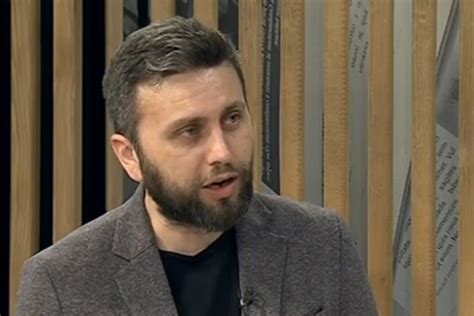 Hit Dana Semir Hambo