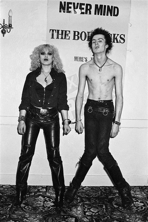 Nancy Spungen And Sid Vicious In London January 1978 Hd Phone