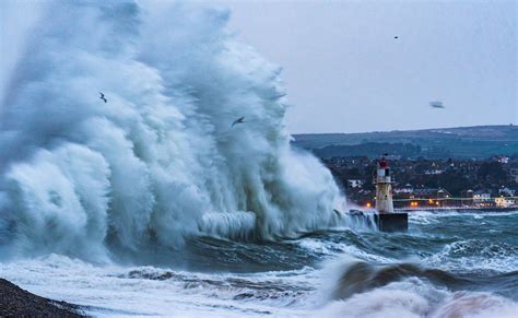 How Big Were The Waves In The Perfect Storm Iyycyc