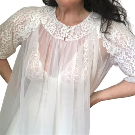 Vintage 50s60s Sheer Lace Peignoir Shadowline Gem