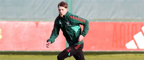 Fabrizio Romano Sam Mather Podpisze Nową Umowę Z Manchesterem United